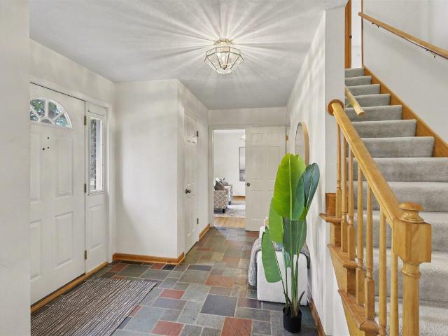 2889 Parkridge Drive