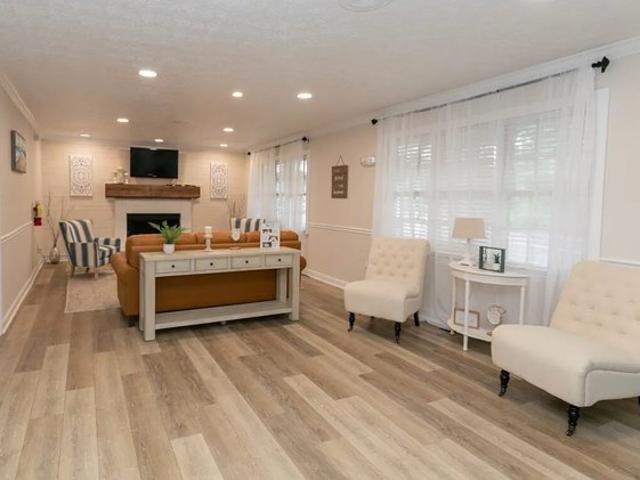 2880 Cobb Pkwy N, Kennesaw, GA 30152