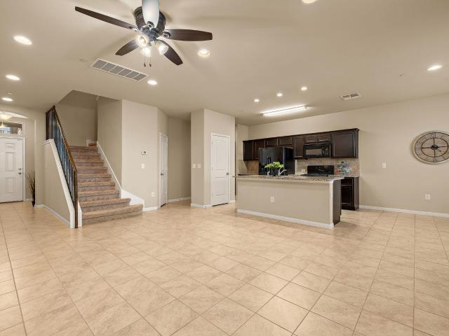 2880 Donnell Dr # 3402