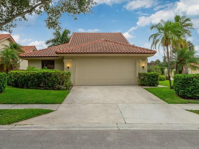 2880 Gettysburg Ln, West Palm Beach, FL 33409