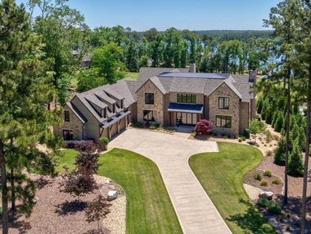 2880 Linger Longer Dr, Greensboro, GA 30642