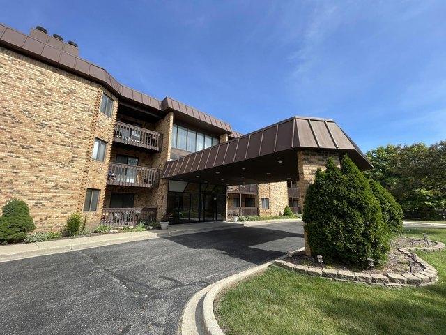 2880 Torrey Pine Ln Apt 1H, Lisle, IL 60532