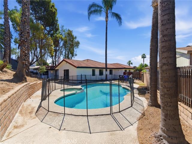 28813 Crimson Ct, Highland, CA 92346 | MLS #OC26085 | Compass