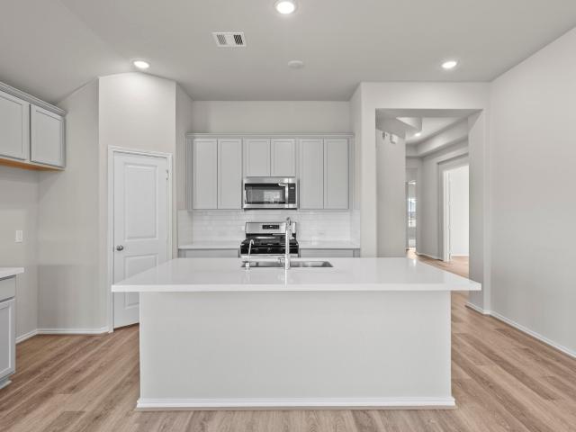 28815 Crockett Gardens Drive