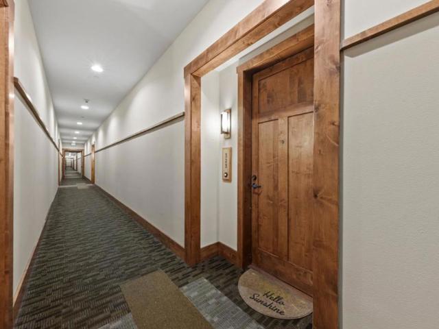 2881 Meridian Avenue 323