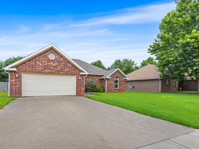2881 N Bermuda Avenue