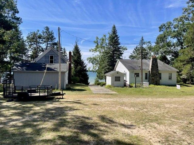 2881 Cedar St, Lewiston, MI 49756