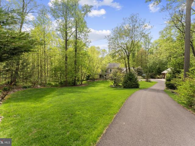 2881 Chestnut Hill Road