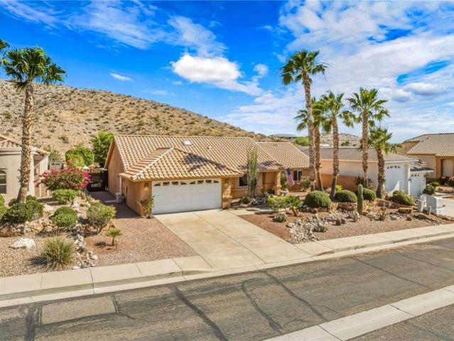 2882 Desert Trail Dr, Bullhead City, AZ 86429