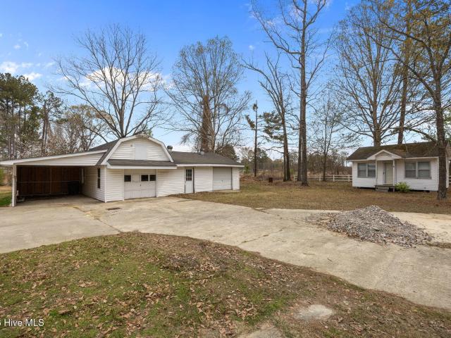 2882 Ivy Road