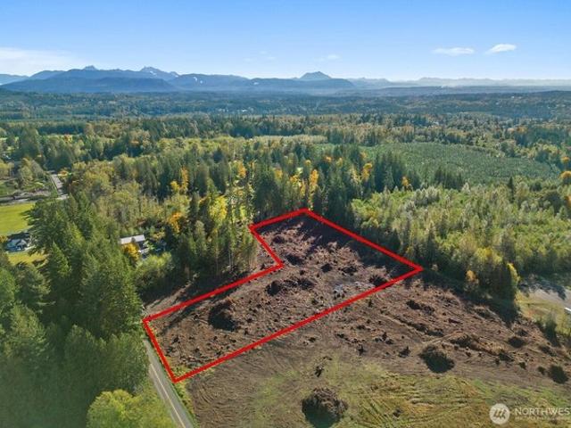 288th St NE, Stanwood, WA 98292