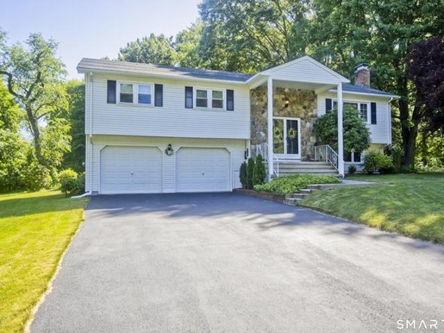 288 Carriage Way, Windsor, CT 06095