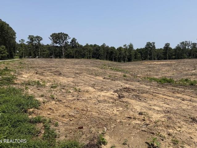 288 Government Pond Rd, Jamestown, TN 38556
