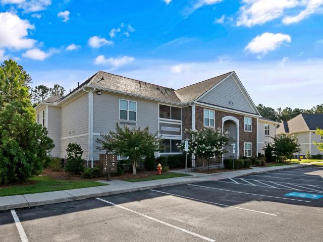 288 Gallery Drive Apt 204
