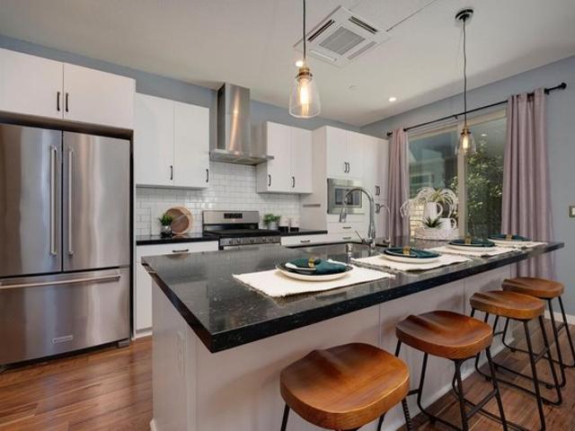 288 Log Pond Ln, Sacramento, CA 95818