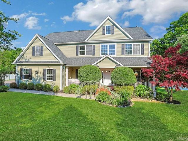 288 Lafayette Ave, Cortlandt Manor, NY 10567
