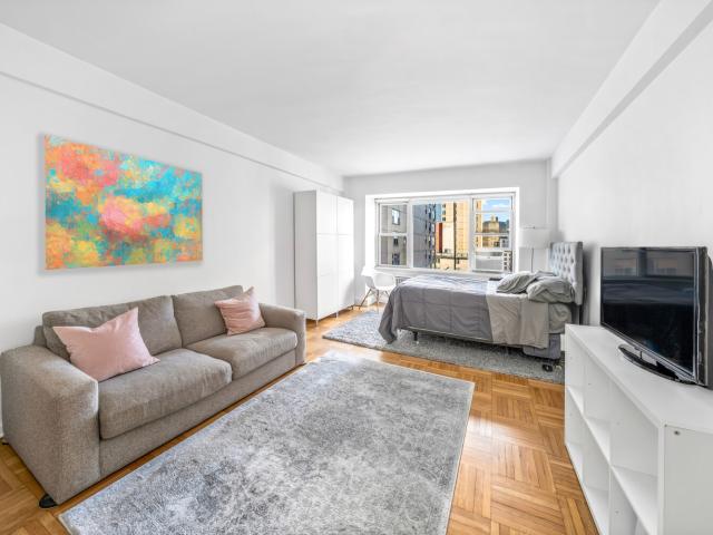 288 Lexington Avenue, New York, NY