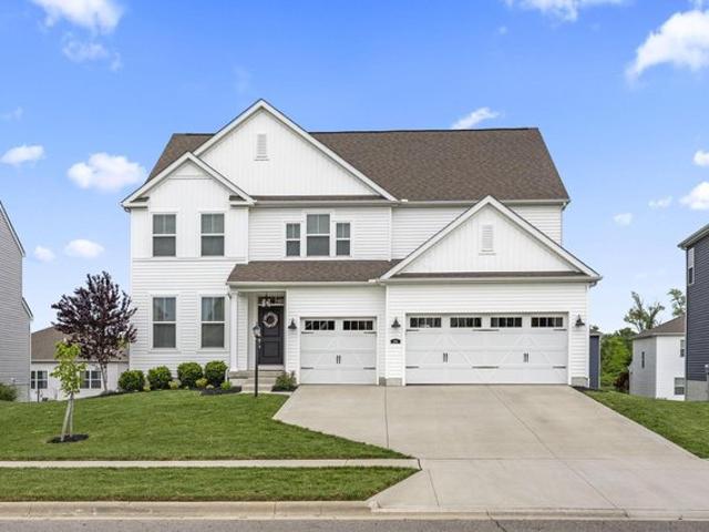 288 Mahogany Ln, Commercial Point, OH 43116