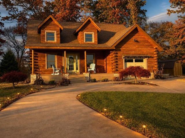 288 Maple Dr, Scottsville, KY 42164