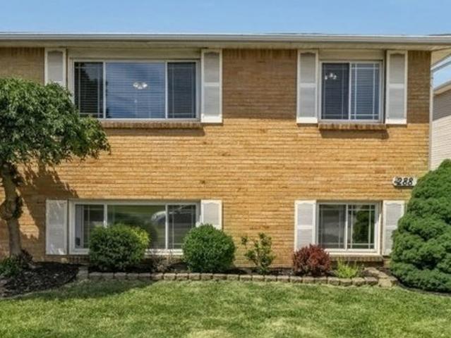 288 Meadowlawn Rd, Buffalo, NY 14225