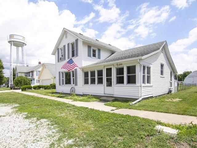 288 S Walnut St, Chebanse, IL 60922