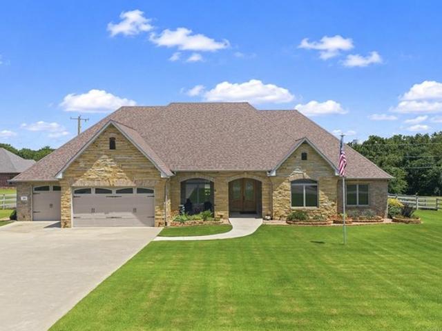 288 Sonora St, Lone Grove, OK 73401