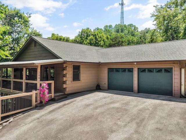 288 Panther Creek Rd, Sevierville, TN 37876