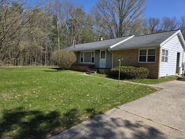288 Park St, Newaygo, MI 49337