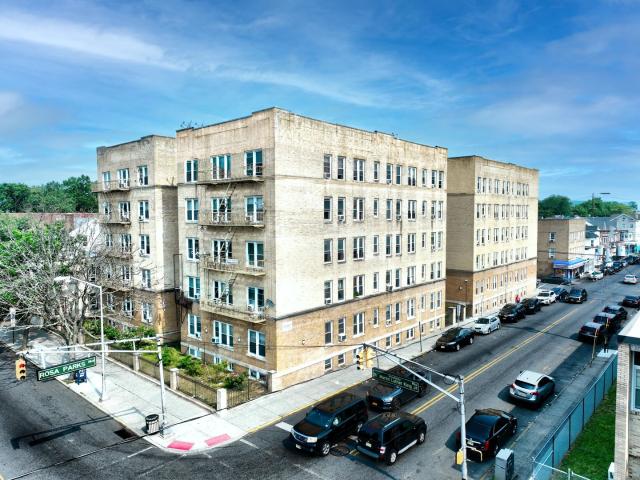 288 Rosa Parks Blvd
