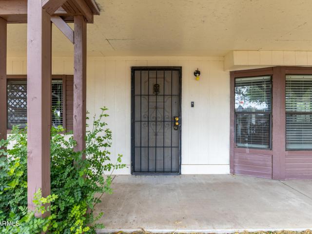 288 W Oro Viejo Dr, Queen Valley, AZ 85118 | Compass