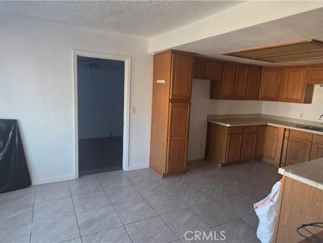 2894 Elm