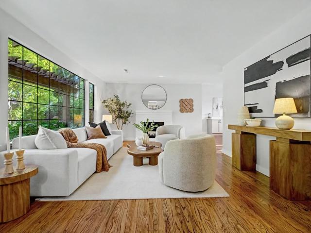 2894 Rustic Drive