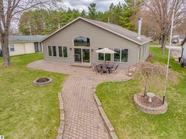 2896 E Lake Drive