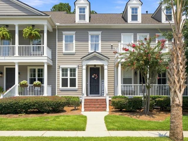 2896 Treadwell St, Mount Pleasant, SC 29466