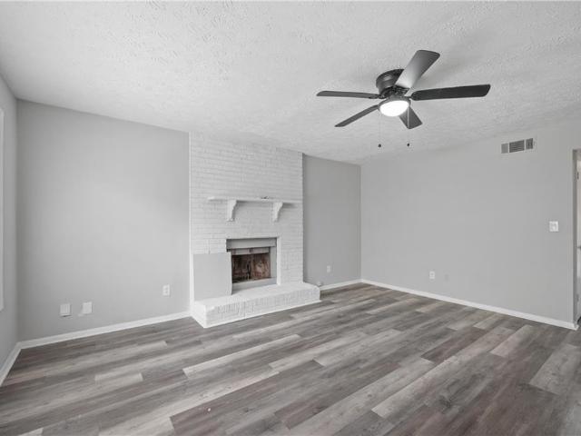 2897 Spruce Circle