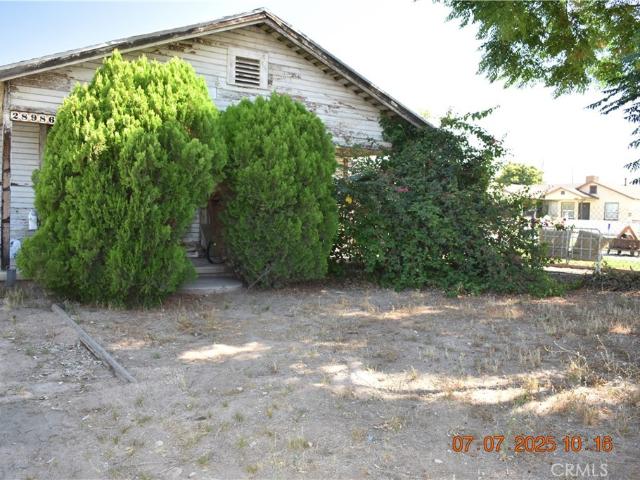 28986 Merris St, Highland, CA 92346 | Compass