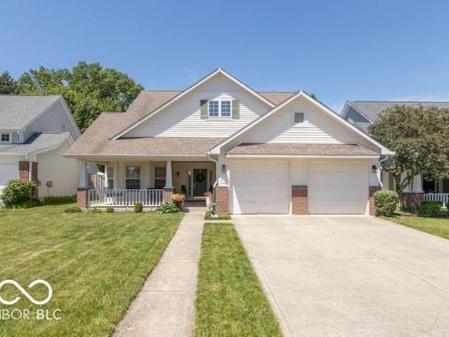 2898 Brooks Bend Dr, Carmel, IN 46032