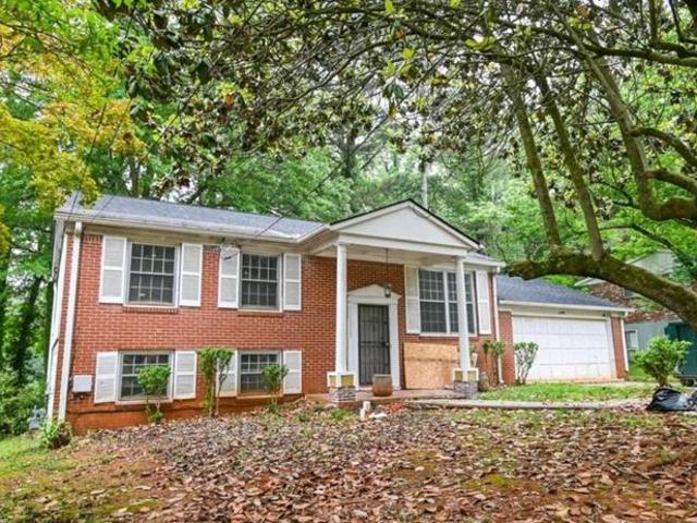 2899 Port Royal Ln, Decatur, GA 30034