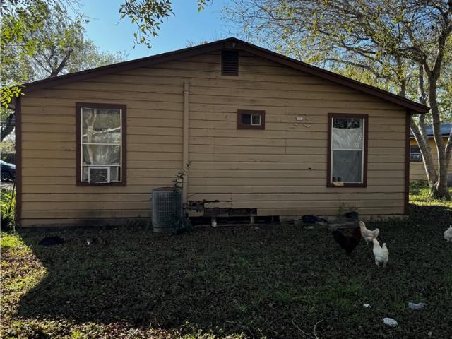 2899 3rd Rd, Beeville, TX 78102 | MLS #474550