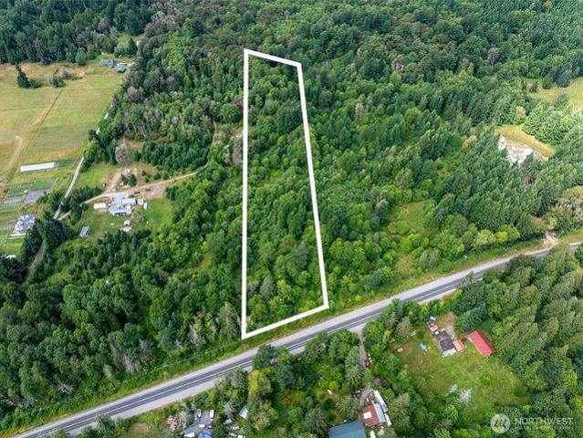 28901 State Route 706 E, Ashford, WA 98304
