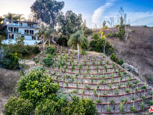 28907 Wight Rd, Malibu, CA 90265 | MLS #26859