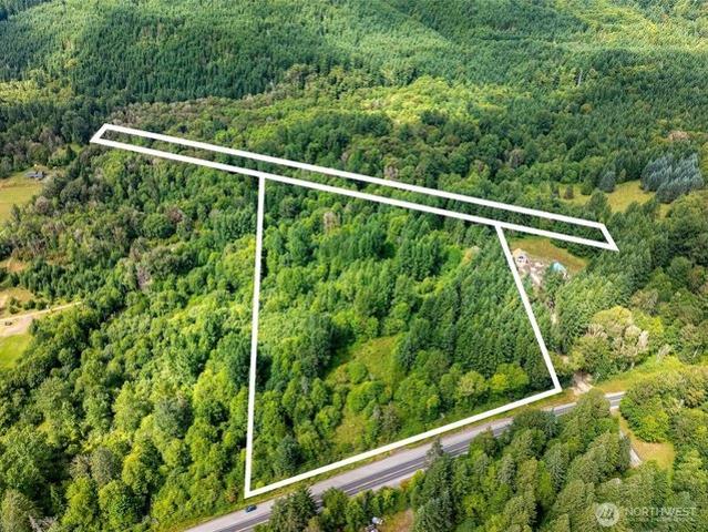 28909 State Route 706 E, Ashford, WA 98304