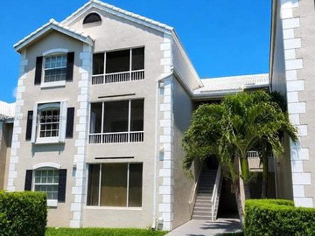 2890 N Oakland Forest Dr Apt 203, Oakland Park, FL 33309
