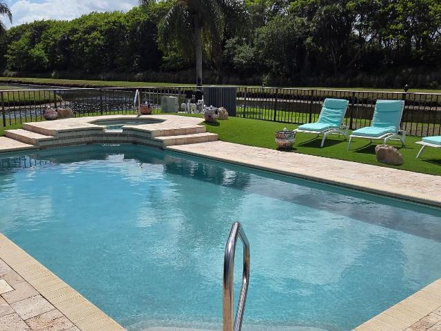 2890 Gettysburg Ln, West Palm Beach, FL 33409 | MLS #B26002 | Compass