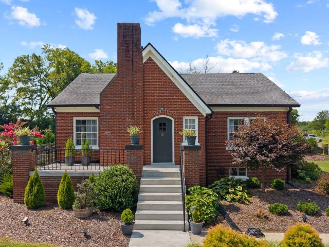 2890 Greens Mill Rd