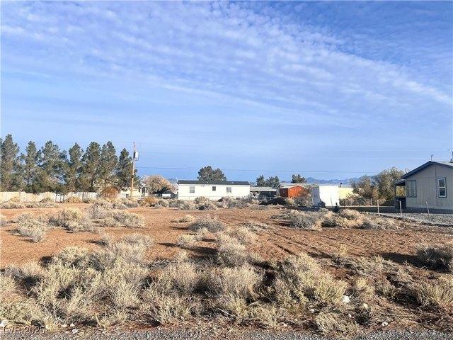 2890 Rio Rancho Dr, Pahrump, NV 89048