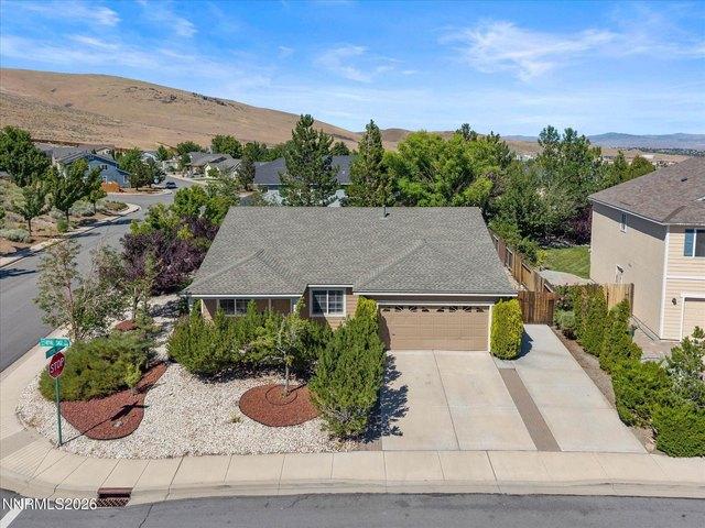 2890 Royal Sage Ct, Reno, NV 89503