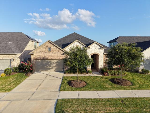 28913 Autumn Shore Drive