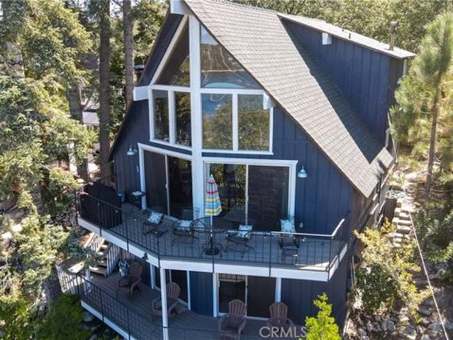 28919 Palisades Dr, Lake Arrowhead, CA 92352
