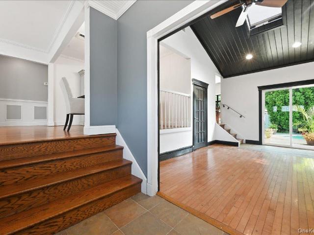 2891 Montgomery Street